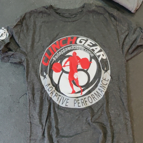 clinch Gear | Shirts | Mens T Shirt | Poshmark